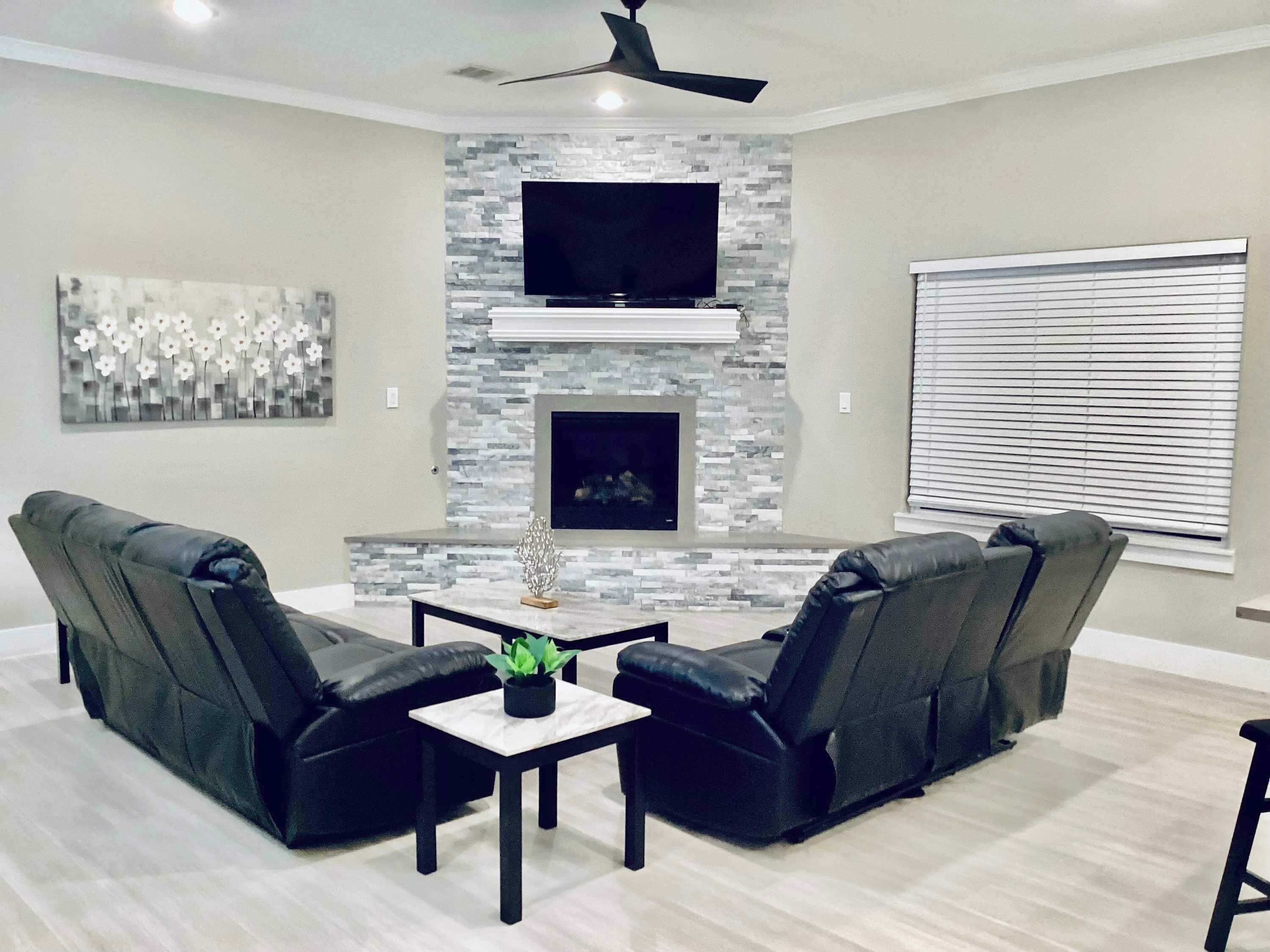 Kemah Marina Home For 8 - Pasadena