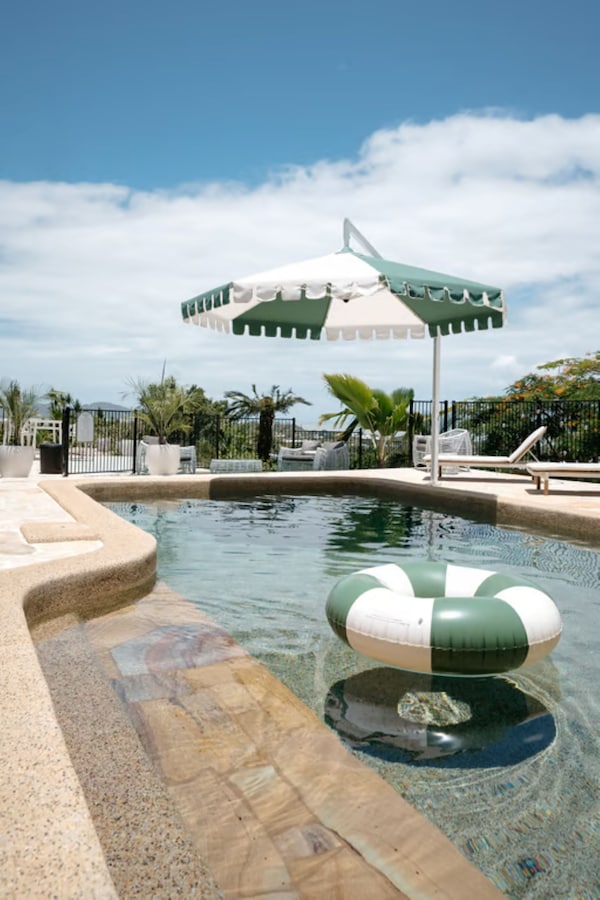 Victoria Street Boutique Hotel - Queensland