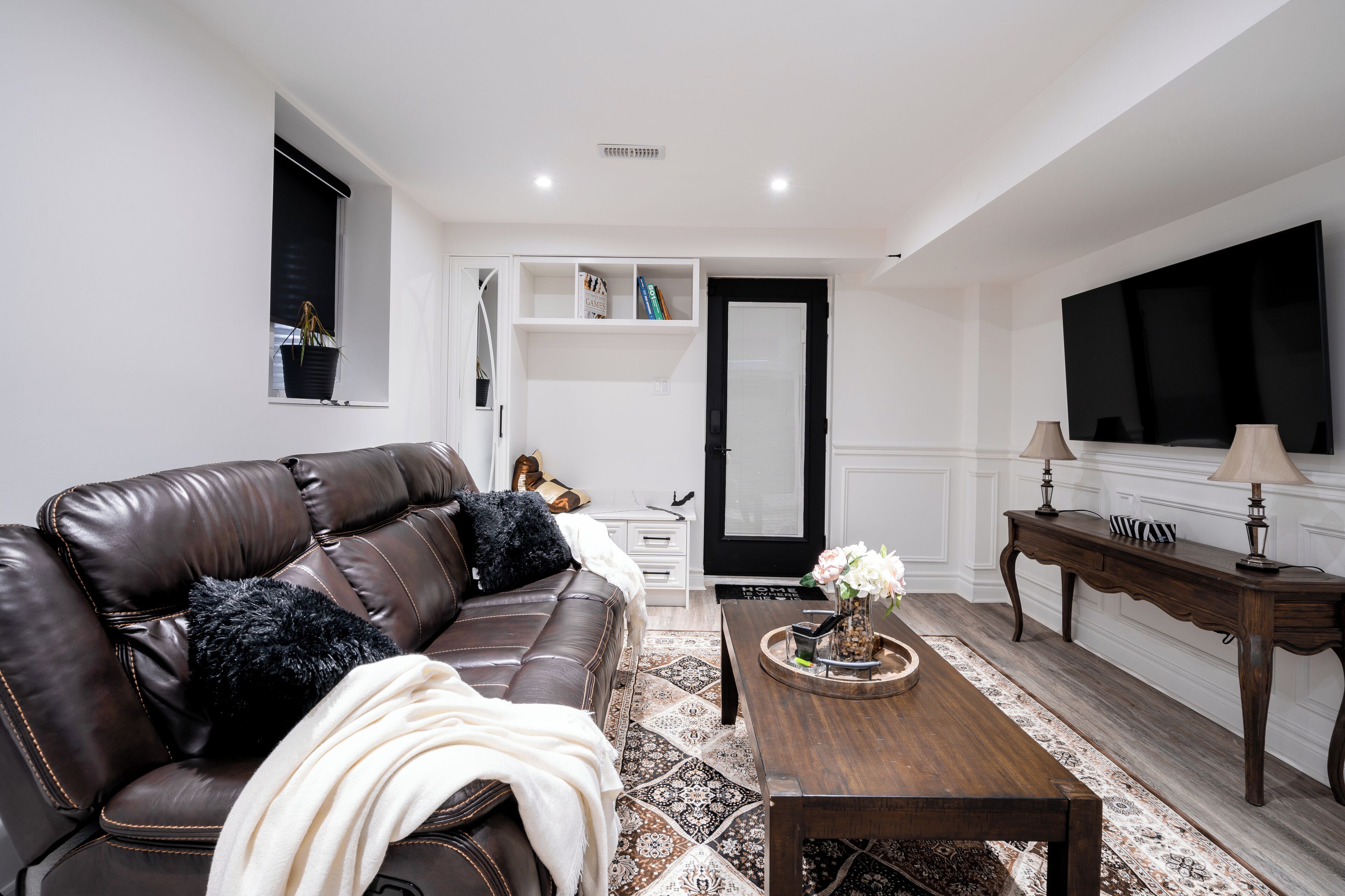 Luxury 2br/2ba Modern B Apartment In Ajax, Toronto - Ajax