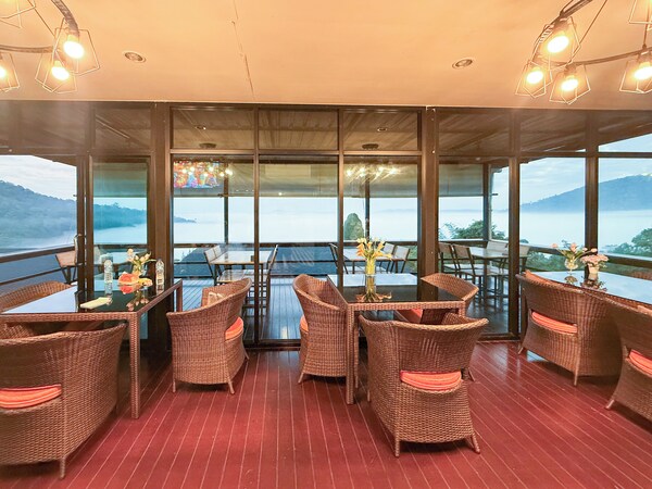 Laguna Khaokho - Khao Kho