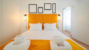 Apartamento (One-Bedroom Apartment)