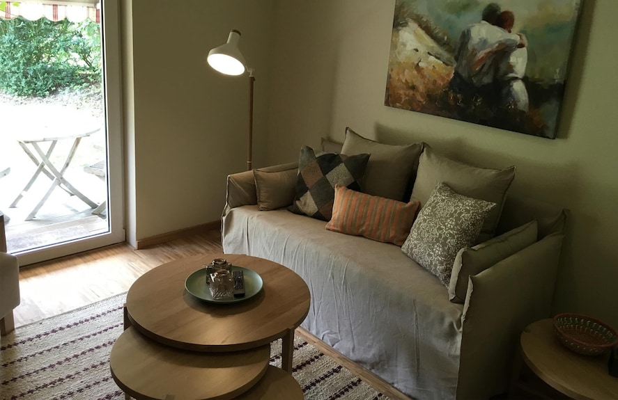 Comfortable Vacation Apartment With Garden By The River. Fur Nose Welcome. - Witzenhausen