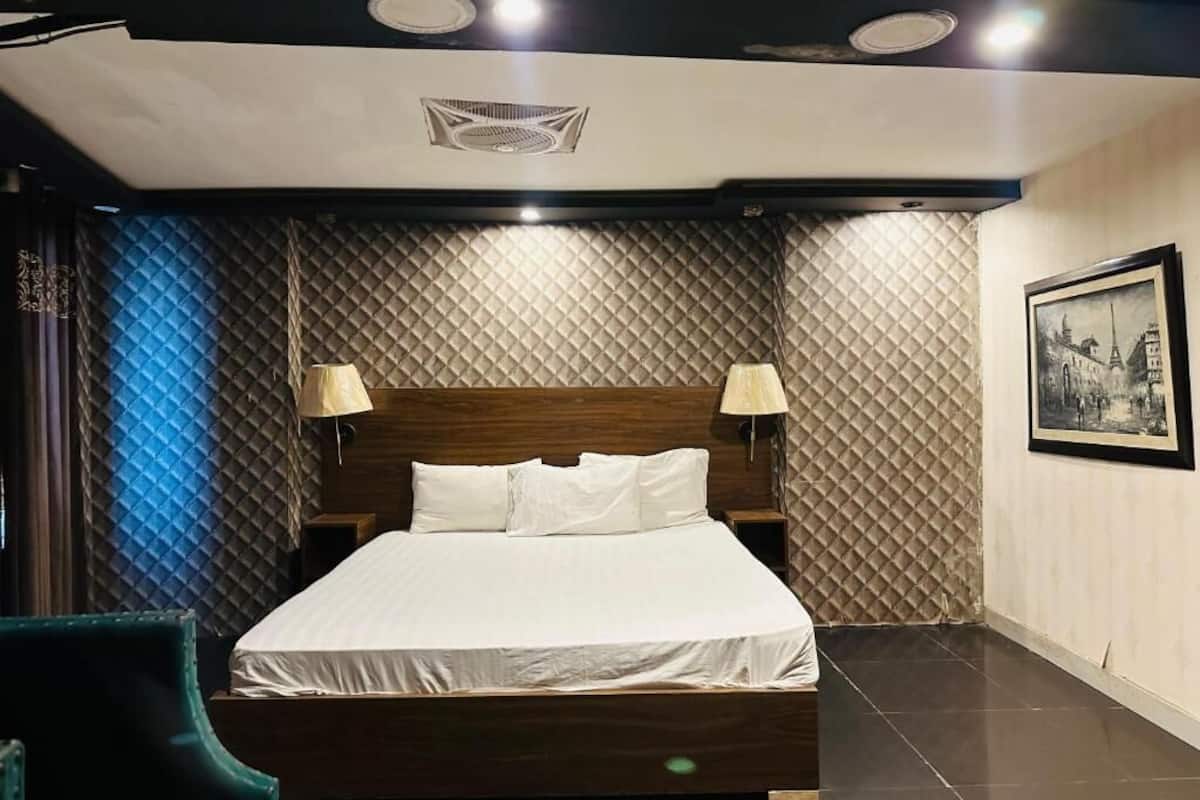 Suíte luxo | Escrivaninha, Wi-Fi de cortesia