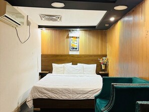 Quarto luxo | Escrivaninha, Wi-Fi de cortesia