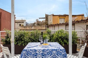 Casa Signature, 3 quartos, cozinha, junto à praia | Refeições ao ar livre