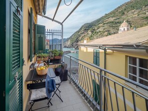 Apartamento conforto, vista para o mar | Terraço/pátio