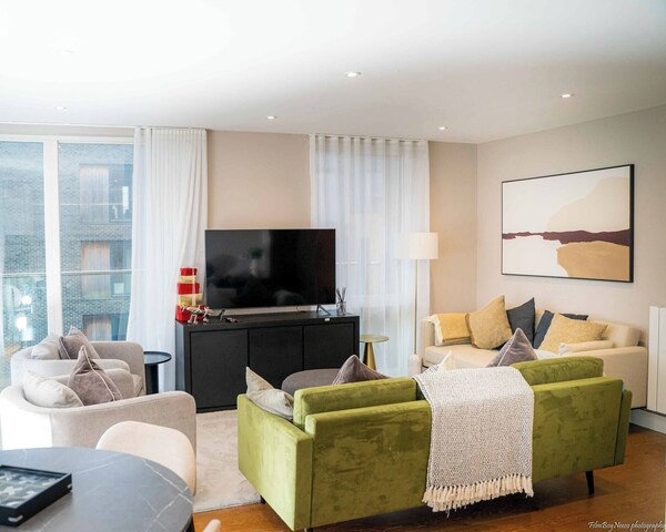 Luxurious 3-bedroom Apartment With Private Indoor Pool In London - Londres