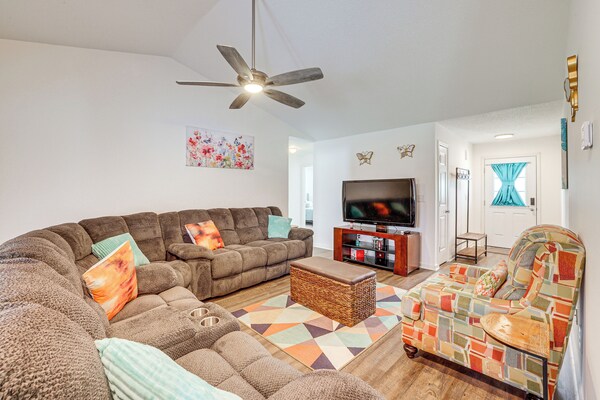 Family Home In Fountain Inn, 2 Mi To Main St! - Caroline du Sud