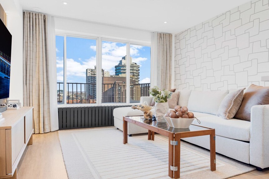 Downtown Montreal Concept W/ Balcony | 1br King Bed, Sofa Bed, Parking, Tv & Gym - Montreal