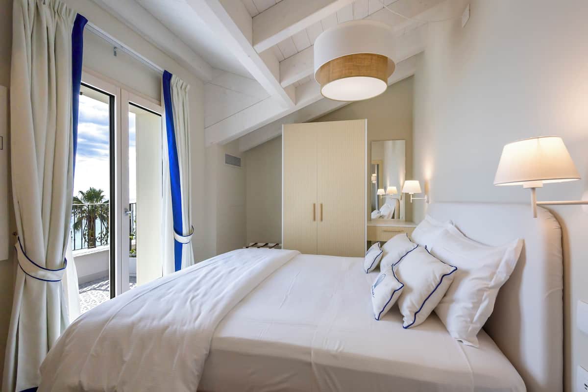 Penthouse Panorâmica, varanda, vista para o mar (Velamare) | Cofre no quarto, secretária, cortinas/cortinados opacos