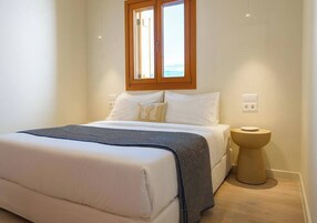 Apartamento Júnior | Cofre no quarto, ferro/tábua de engomar, Wi-fi grátis 