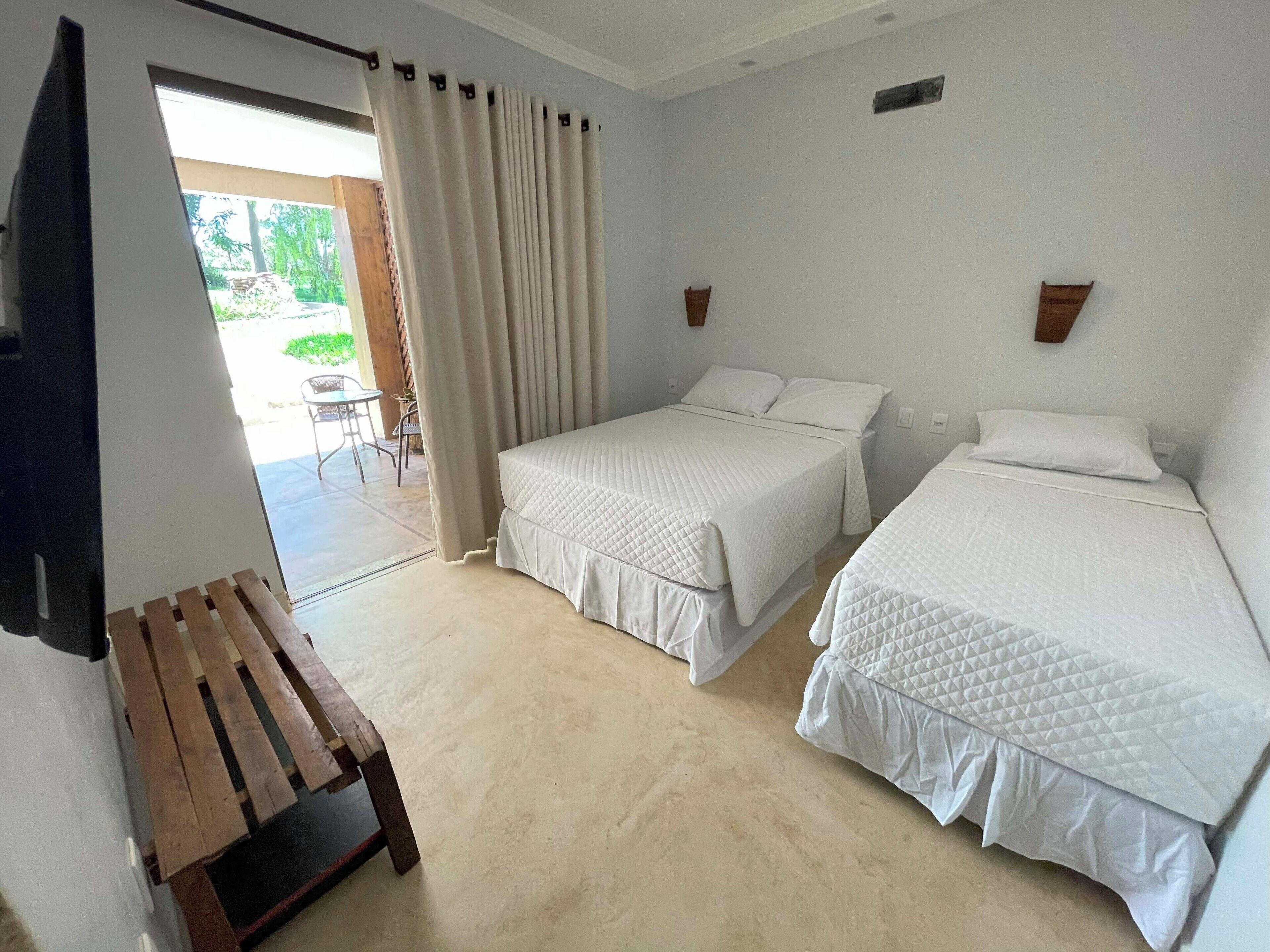 Quarto Triplo, vista para o jardim | Wi-fi grátis 