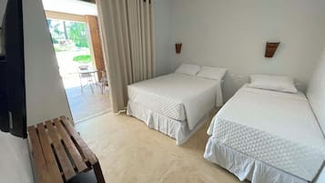 Quarto Triplo, vista para o jardim | Wi-fi grátis