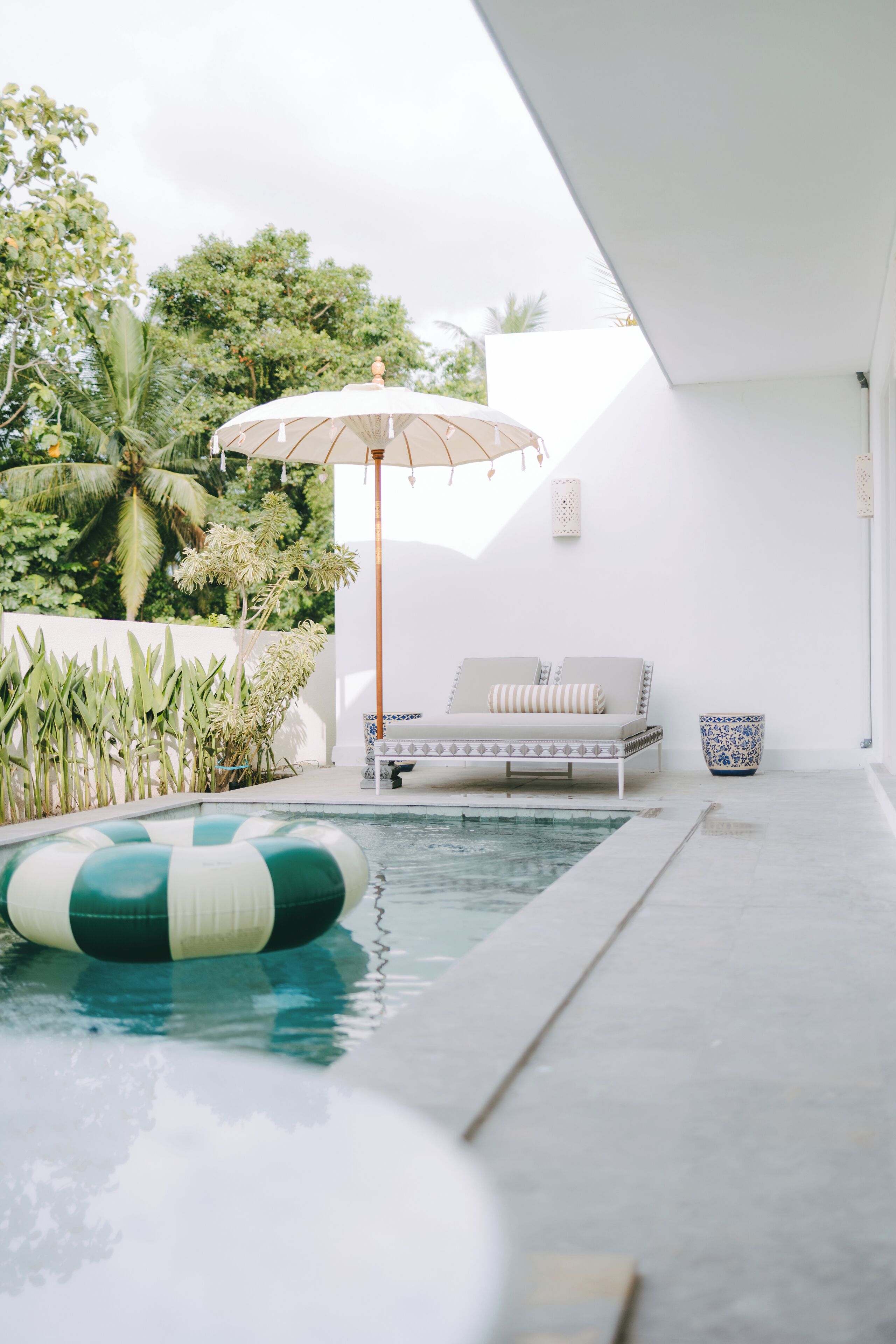 Vila luxo, piscina particular | Roupas de cama premium, cofres nos quartos, escrivaninha