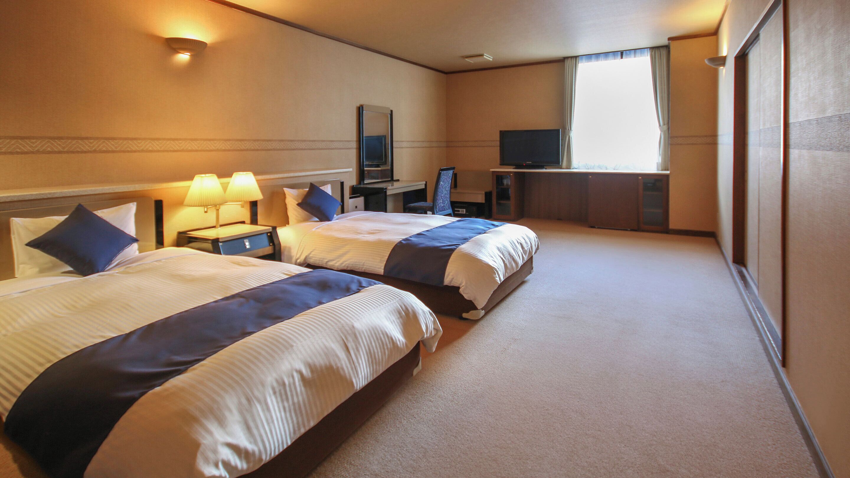 Quarto Twin Superior, não fumadores, no edifício anexo (Japanese-Western Style, Shower Only) | Wi-fi grátis, roupa de cama fornecida 