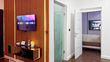 Apartamento Deluxe, varanda, Vista para a cidade | Interior