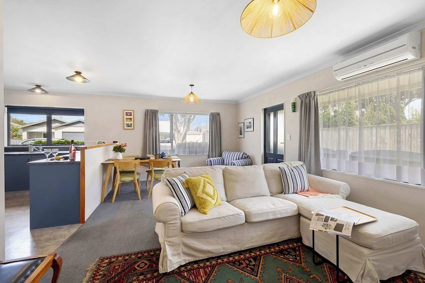 Beach Cottage On Record - Taranaki