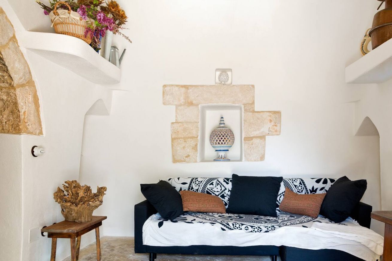 Trullo Leontina With Private Pool In The Heart Of The Itria Valley - Ceglie Messapica