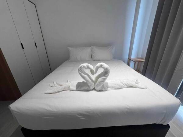 Roxy Hotel & Apartment Lawas - 사바