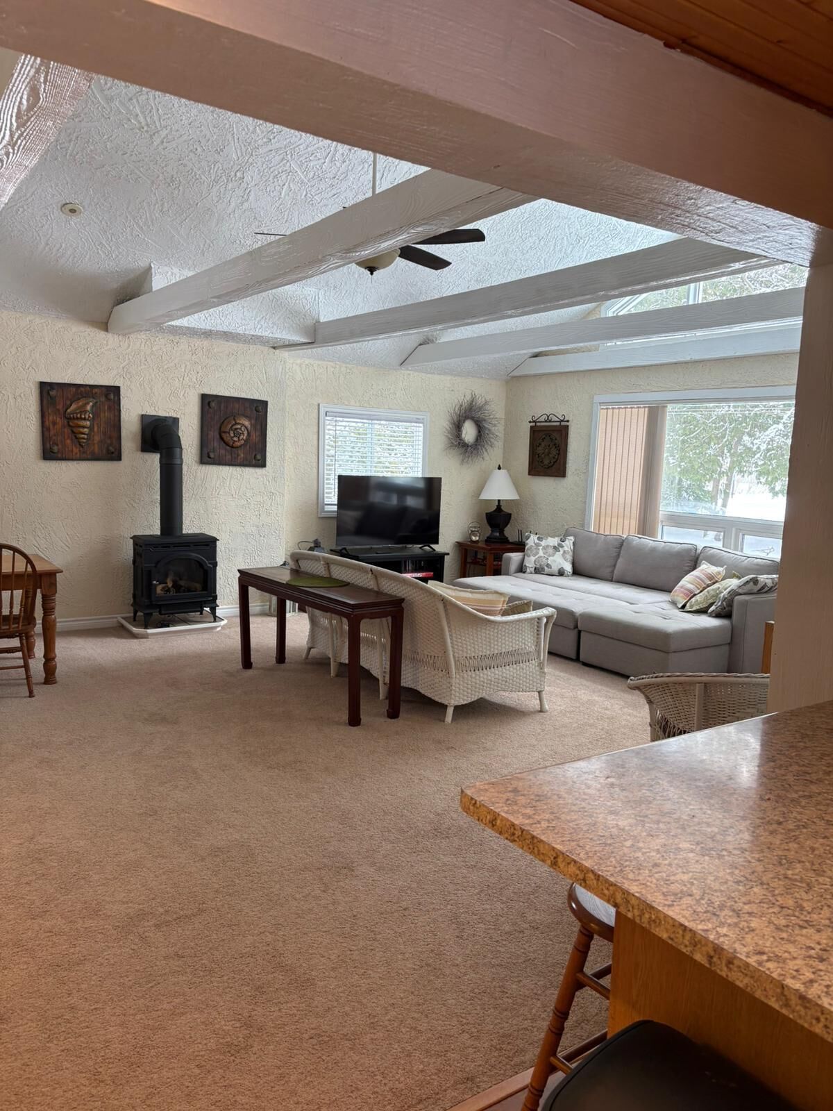 Whitecaps Cottage | Near Beach | Ac | Hot Tub - Sauble Beach