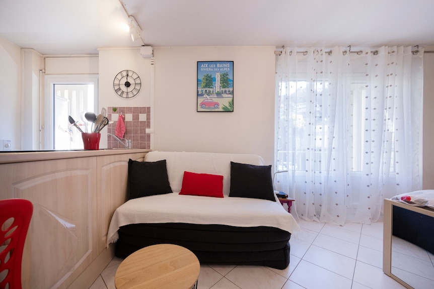 Studio Montcalm Avec Piscine Partagée, Wi-fi Et Parking - Aix-les-Bains