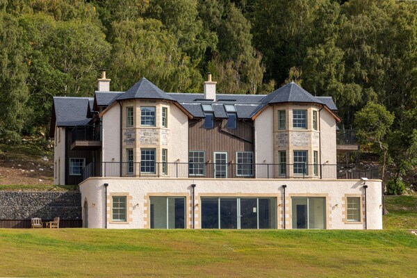 Schiehallion House - Aberdeenshire
