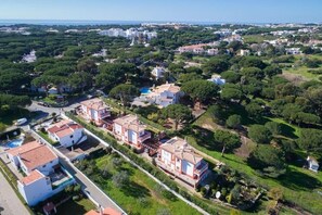 Vila família, sacada | Fachada