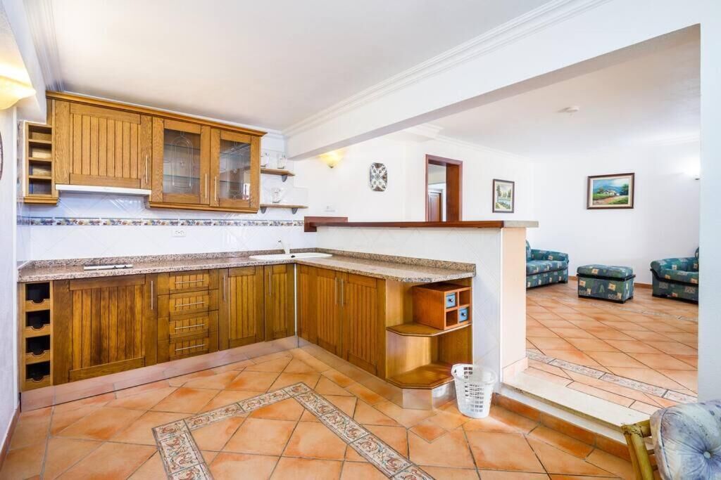 Villa, varanda, vista para o jardim | Interior