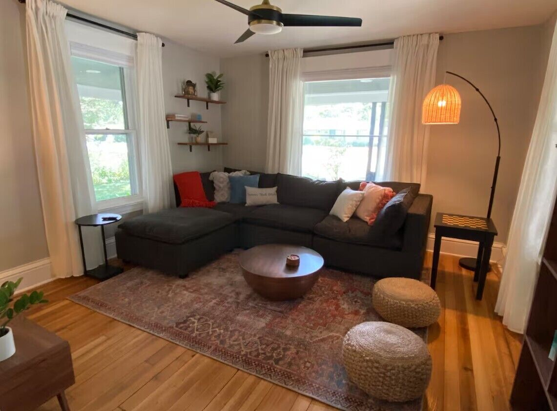 Cozy Historic  3-bedroom Home With Hot Tub And Ac Walkable To Downtown Hudson - Stillwater, MN