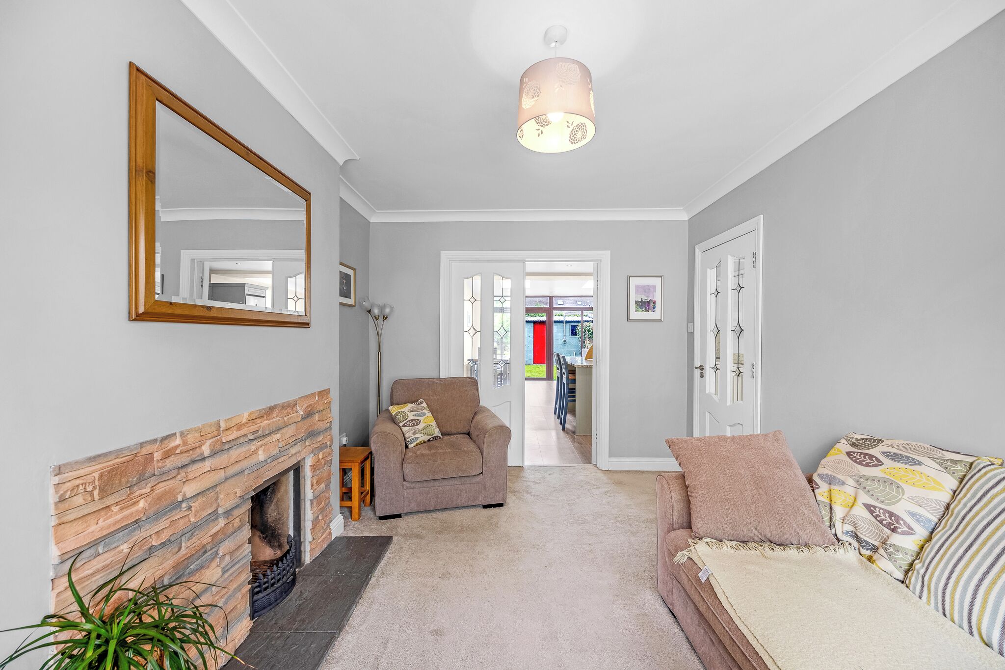 Lovely 3 Bed House In Leafy Dublin Suburb, All Amenities Included. - Celbridge