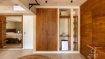 Casa, vista para o jardim | Cortinas/cortinados opacos, ferro/tábua de engomar, Wi-fi grátis