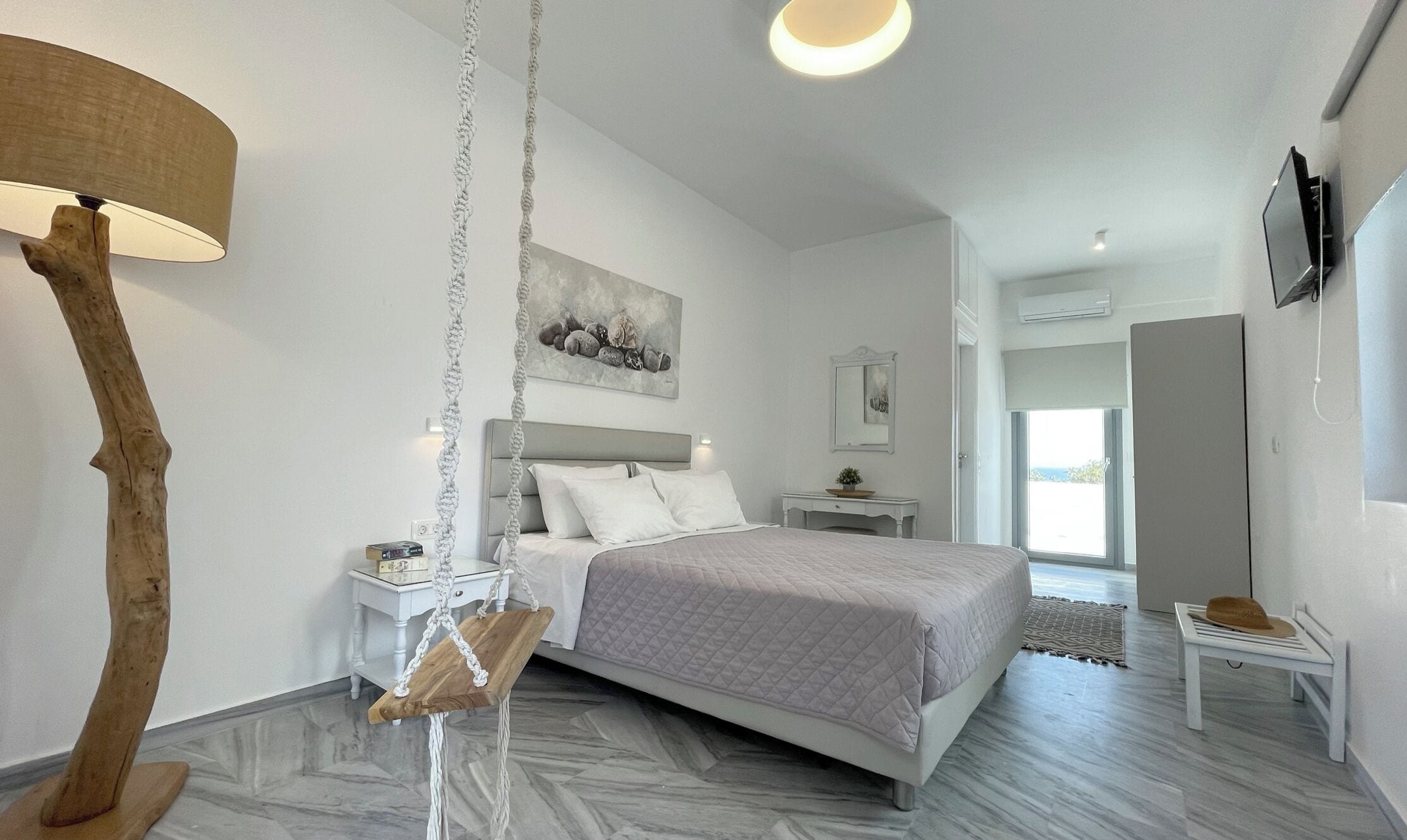 Quarto Elite | Roupa de alta qualidade, com decoração personalizada 