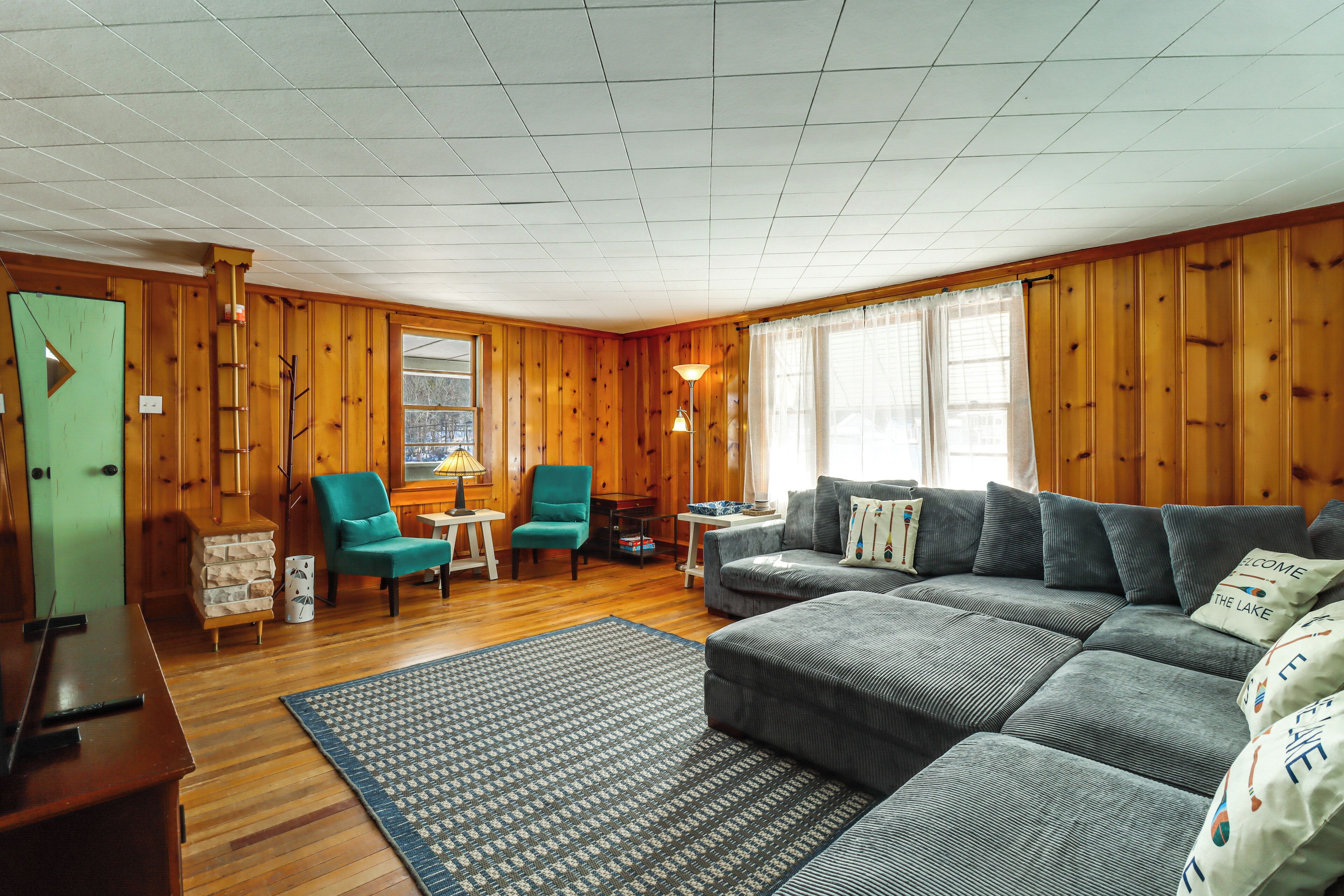 Year-round Fun On Lake Sheridan! Home W/ Patio - Lackawanna State Park, North Abington Township