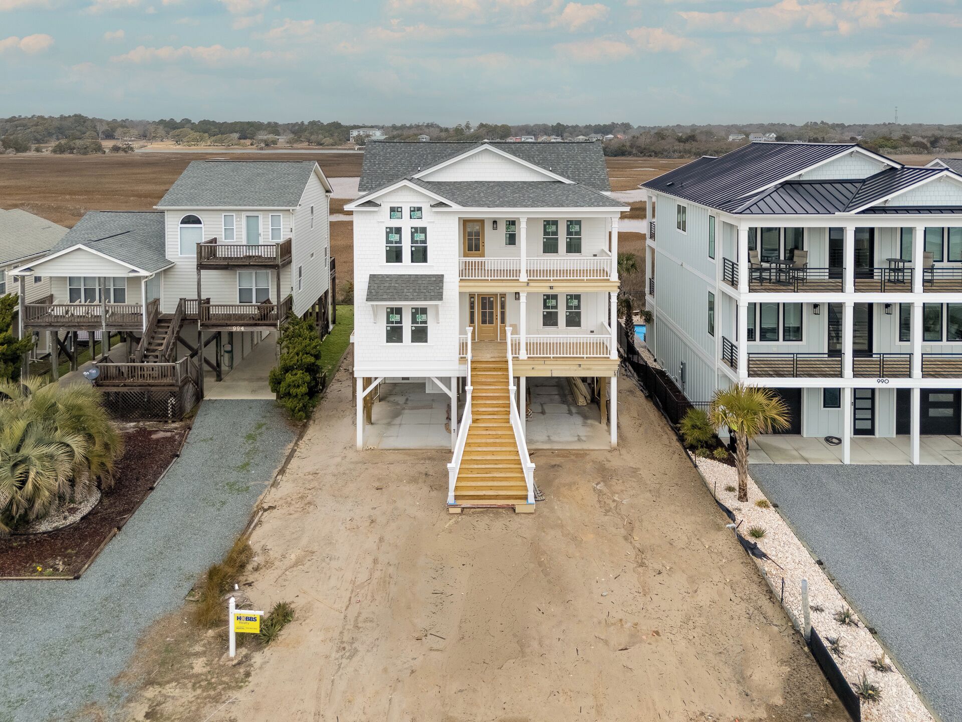 Hobbs Realty - Tidewater: Private Pool, Elevator, $250 Beach Gear Credits! - Holden Beach, NC