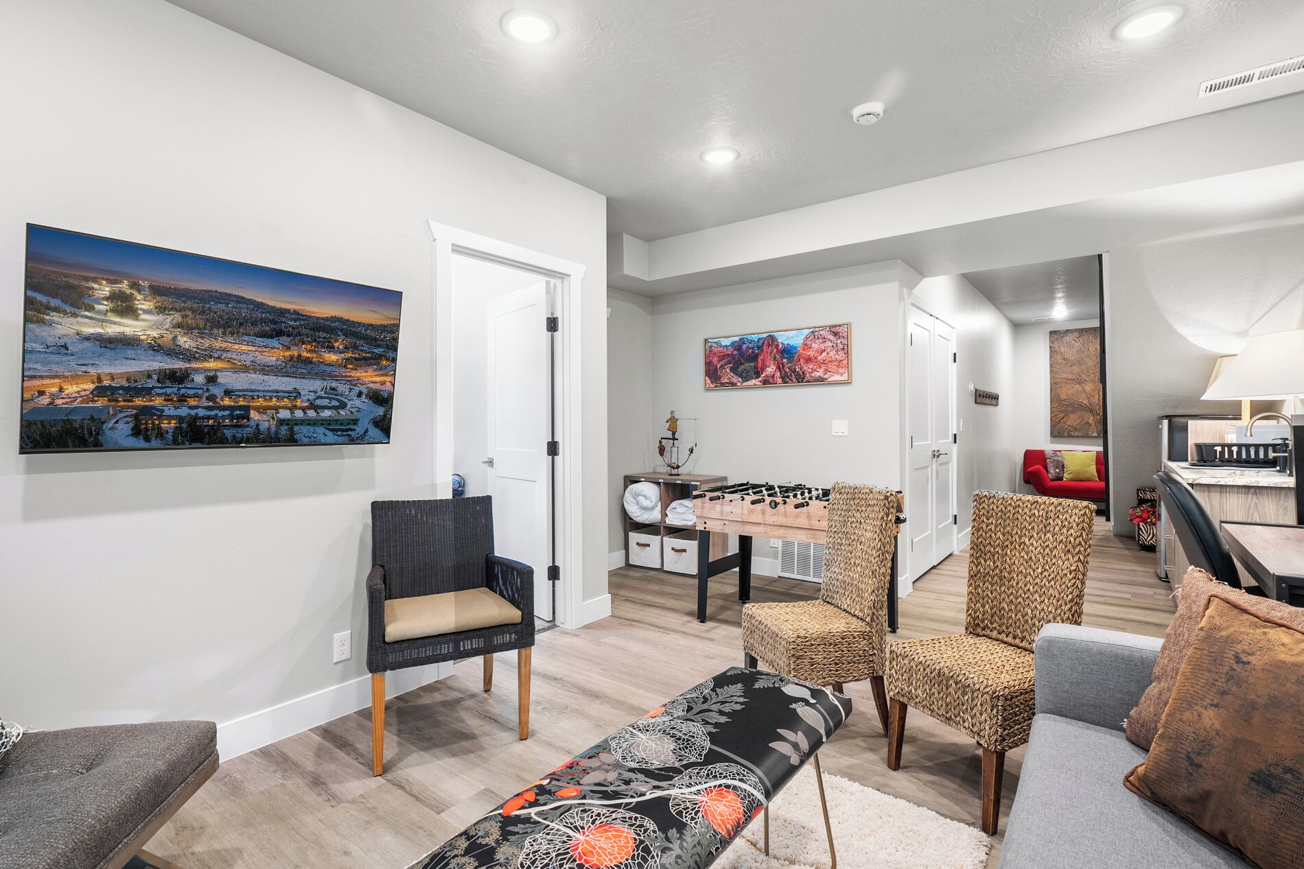 Brian Head Retreat - Walk To Lifts/family Friendly/spacious/modern - Brian Head, UT