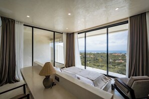 Vila, 2 quartos, piscina particular, vista para o oceano | Cofres nos quartos, cortinas blackout, Wi-Fi de cortesia, roupa de cama