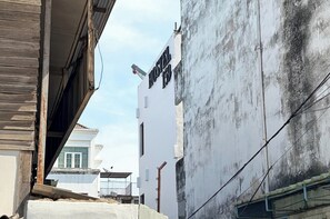 Fachada da propriedade