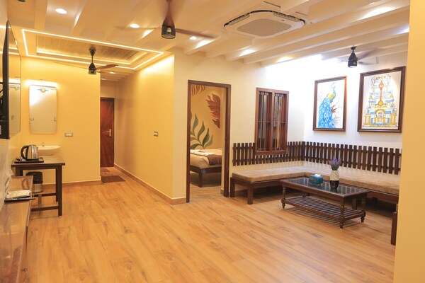 Sasirekha Residency & Homestay - Puducherry