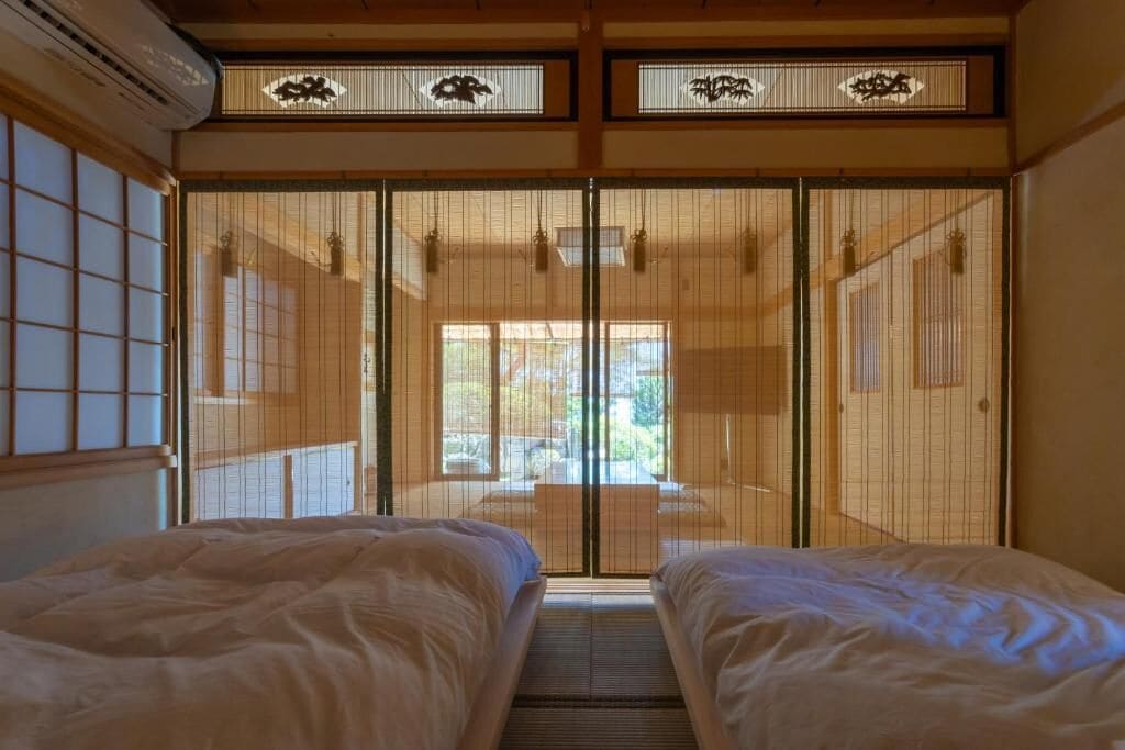 Suite-Estúdio Deluxe, não fumadores, vista para a baía | Com decoração personalizada, com mobília individualizada 