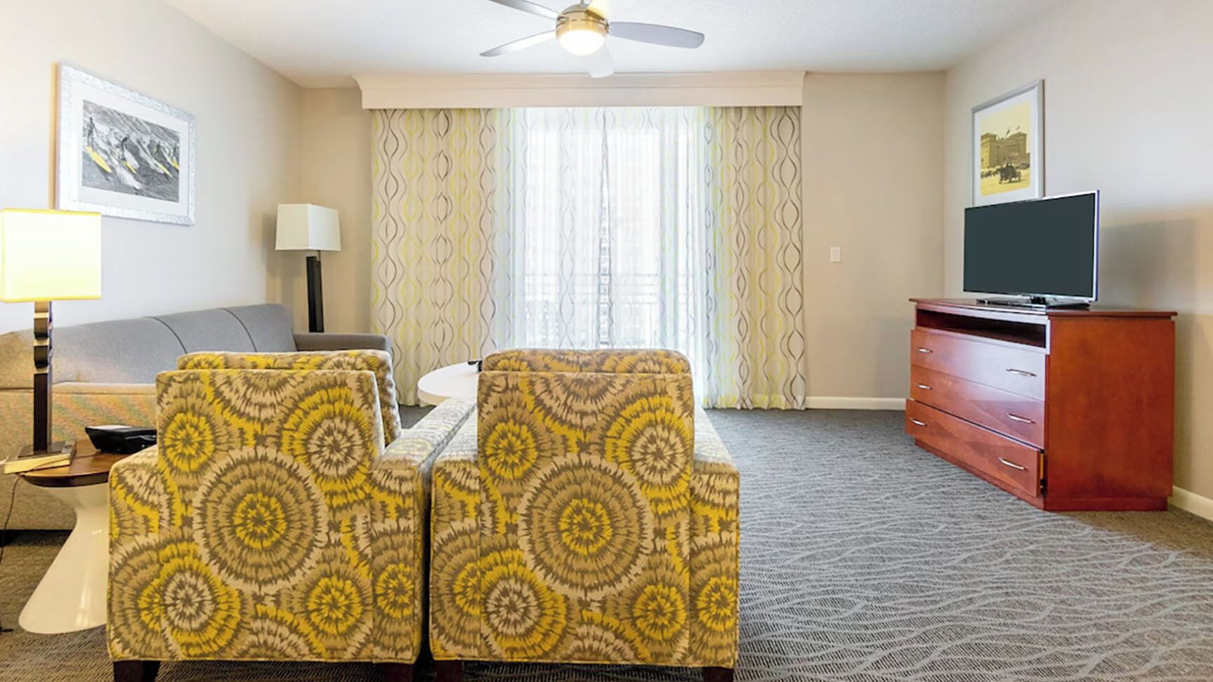 Beachfront Ocean Walk Resort + Resort Amenities Included. 2-bedroom Suite - Daytona Beach, FL