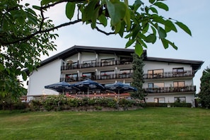 Fachada da propriedade