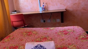 Quarto Individual Deluxe | Wi-fi grátis, roupa de cama fornecida