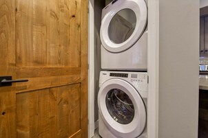 Apartamento em Condomínio Fechado, 2 quartos | Interior