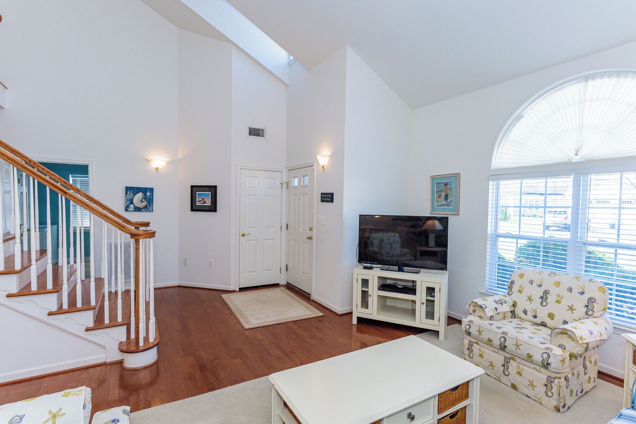 Minutes From Fenwick Island & North Ocean City Beaches, Pelicans Perch A 3 Bed, 2.5 Bath Beautiful Home With Community Pool & Free Wifi - Fenwick Island, DE