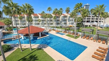 Apartamento, 1 quarto | Piscina | Piscina externa