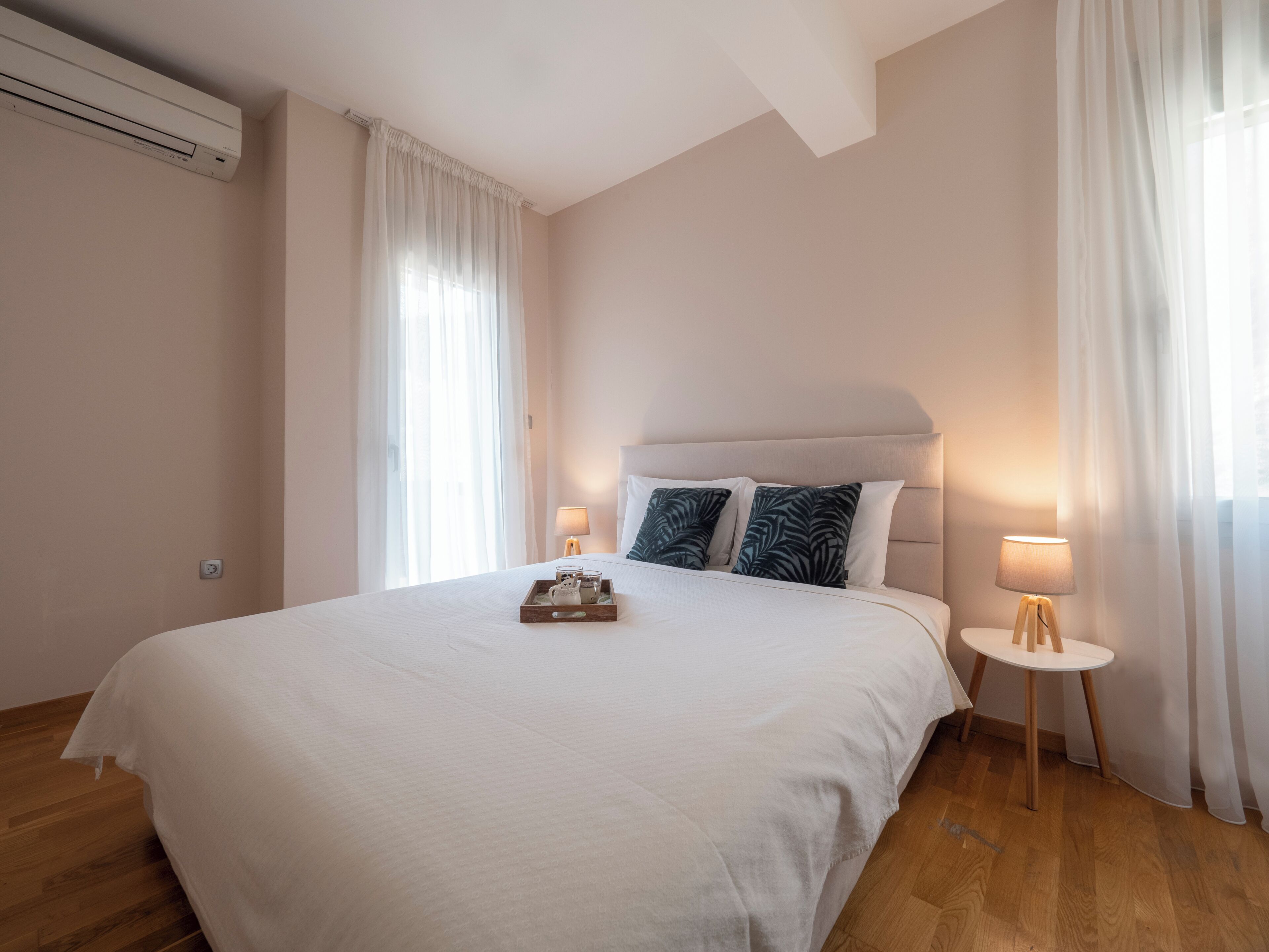 Apartamento Comfort, 2 quartos, Vista para a cidade | Com decoração personalizada, com mobília individualizada 