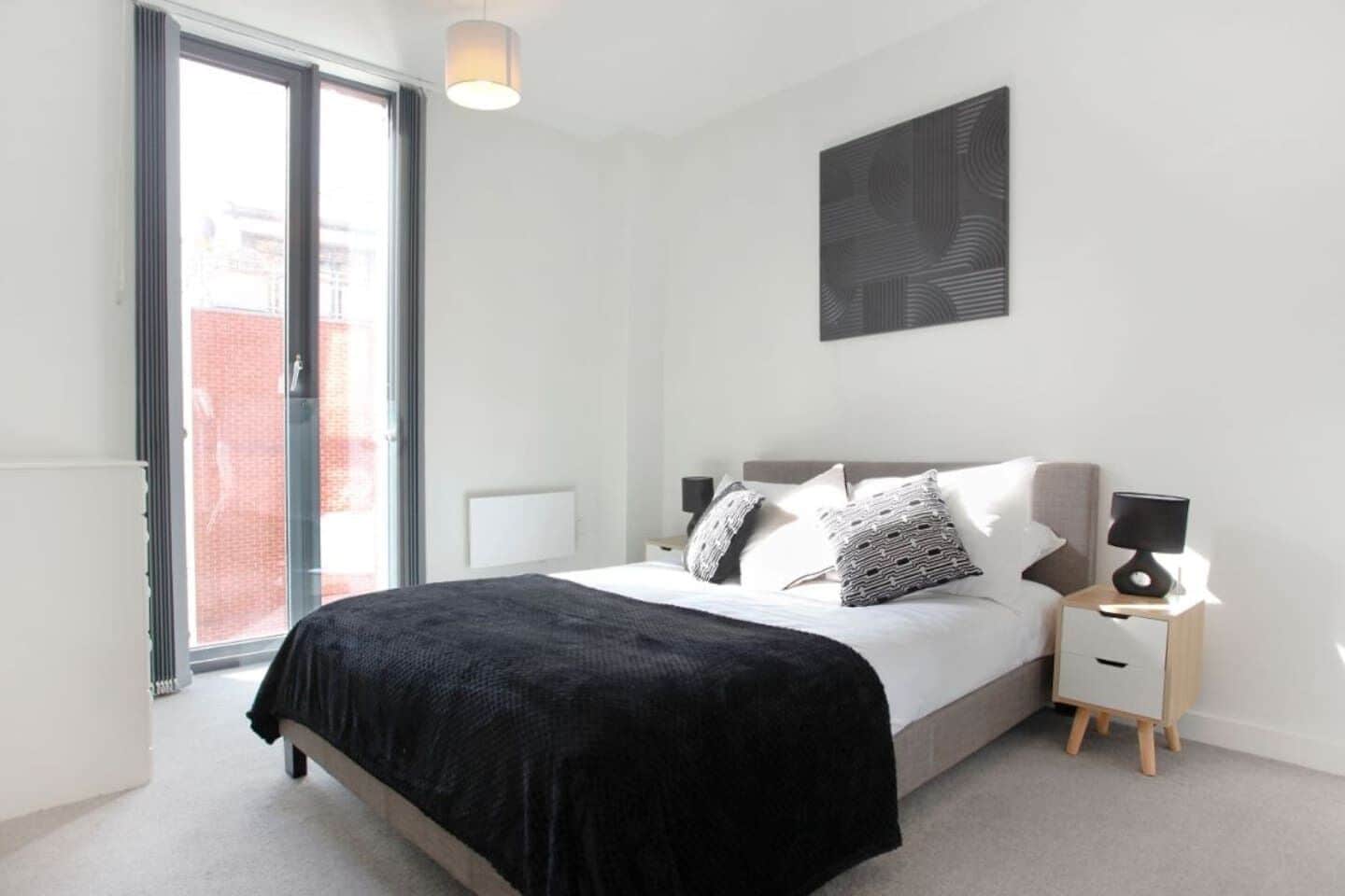 Apartamento, 1 quarto, varanda, vista para o jardim | 2 quartos