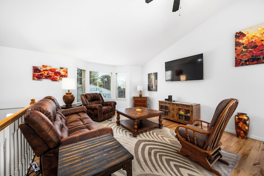 Spacious 4-bedroom House, Sleeps 12 In Delightful Coeur D'alene - Coeur d'Alene, ID