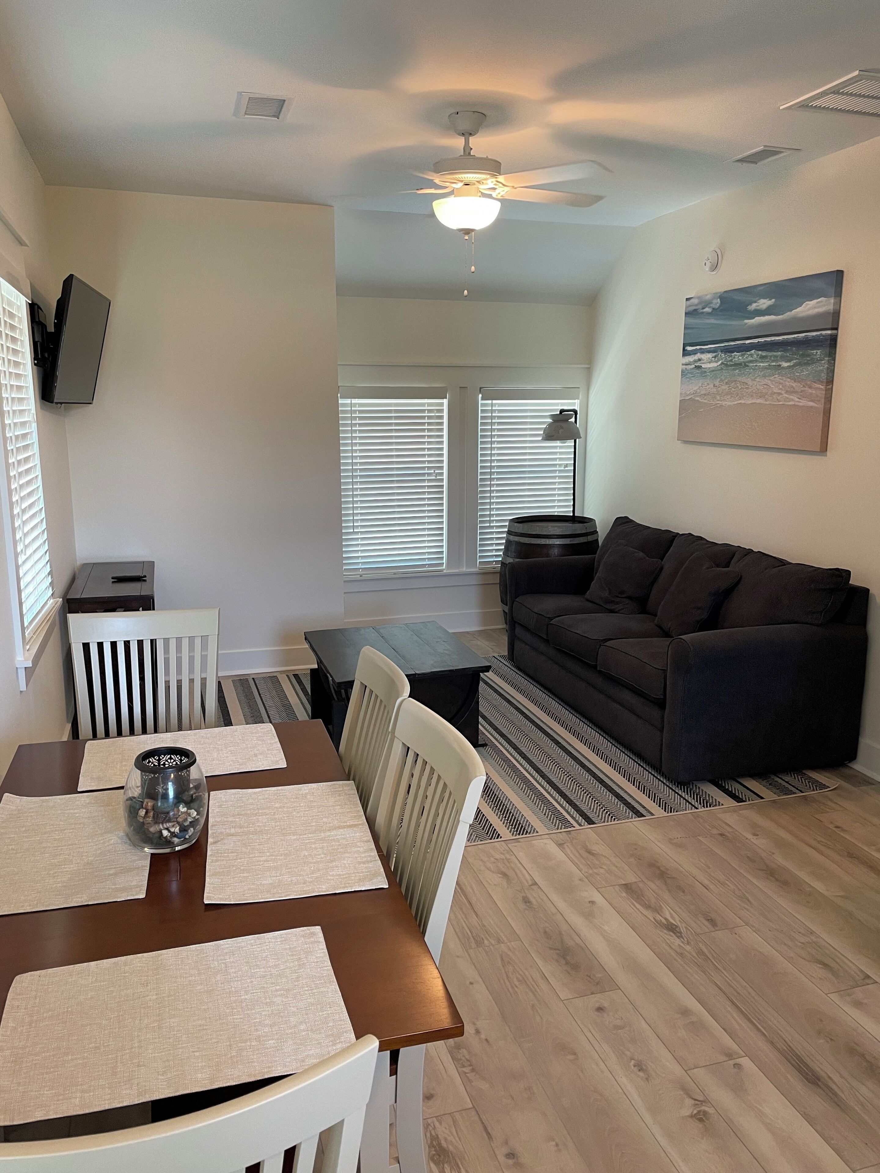 New 2-bedroom1 Bath Detached Guest House Minutes From Charleston And Folly Beach - Folly Beach, SC