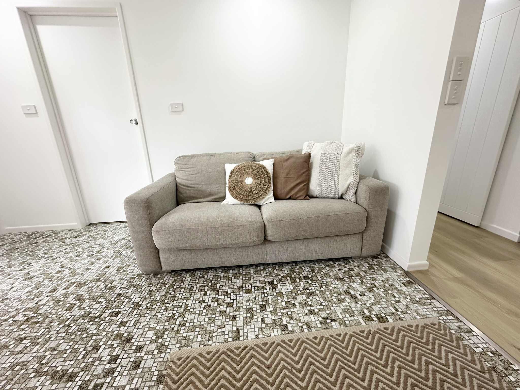 Golden Beach Vibes! Short Walk To The River And Beach Along The Esplanade. - Golden Beach